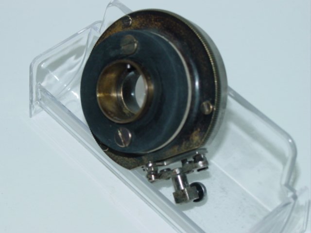 R-156 VICTOR EXHIBITION reproducer, round needle hole - Phonographs.org